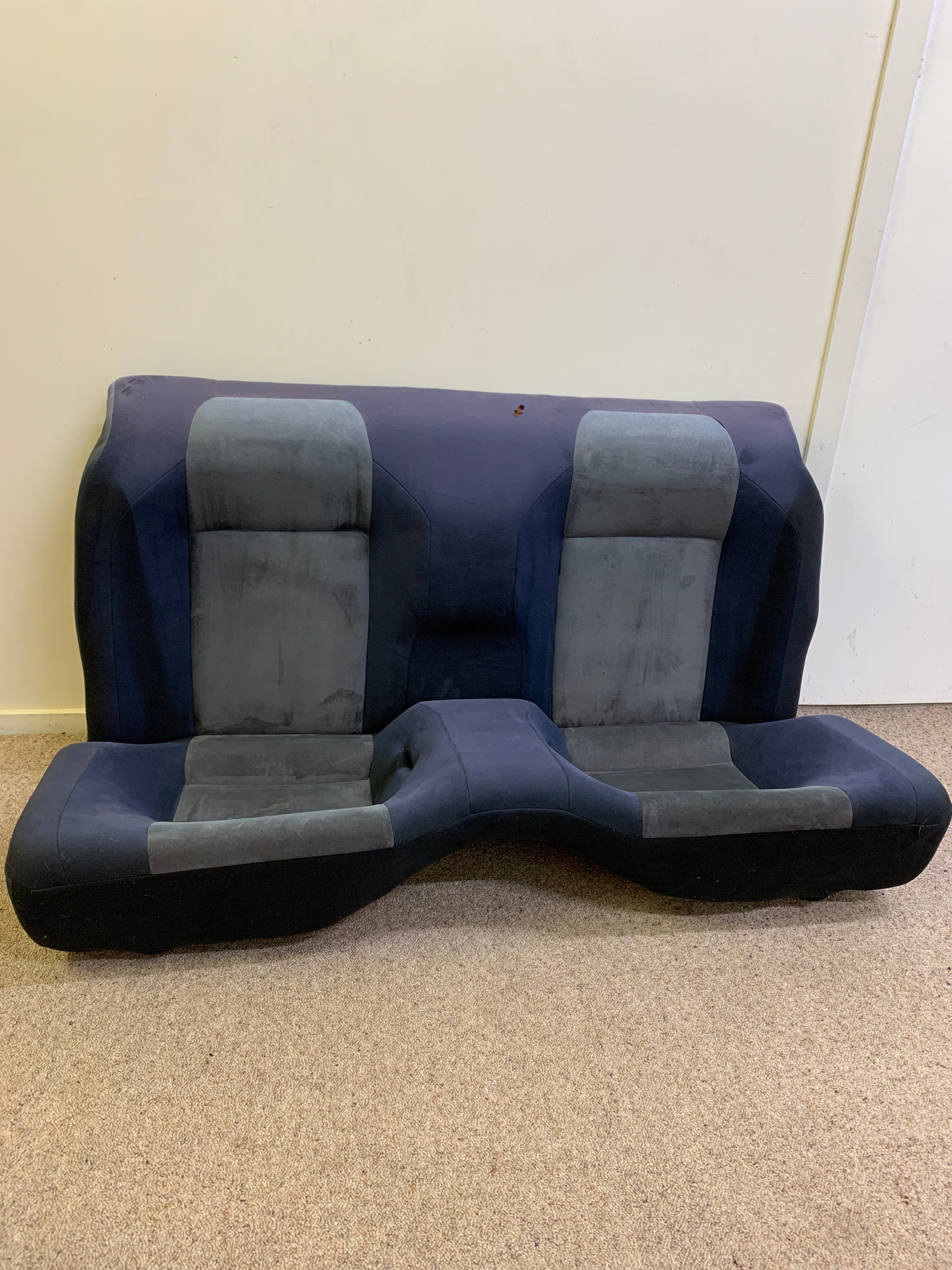 Rear Seats R32 GT-R – GT-R Parts